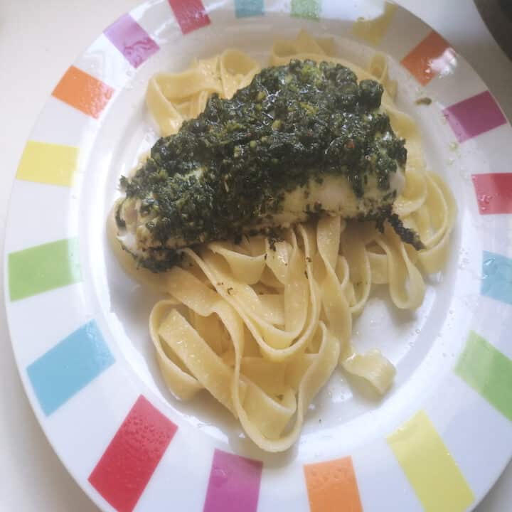 Filets de Poisson Marinés dans sauce Chermoula puis poêlés